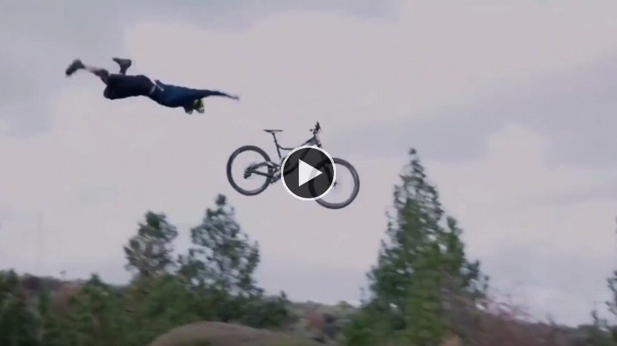 #WipeoutWednesdays: Best of Crash and Fails Downhill | IMB | Free ...