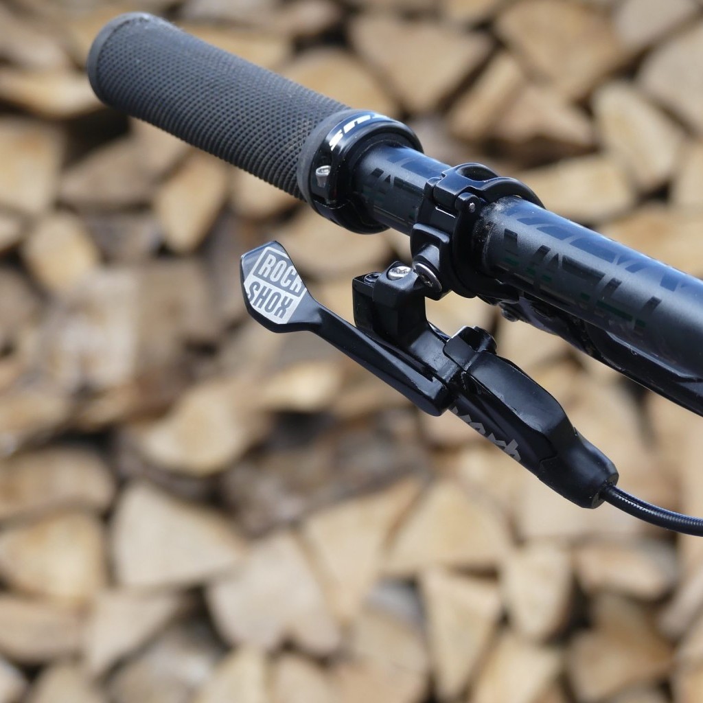 RockShox Reverb Dropper Post 2018 | Mountain Bike Reviews » Components ...