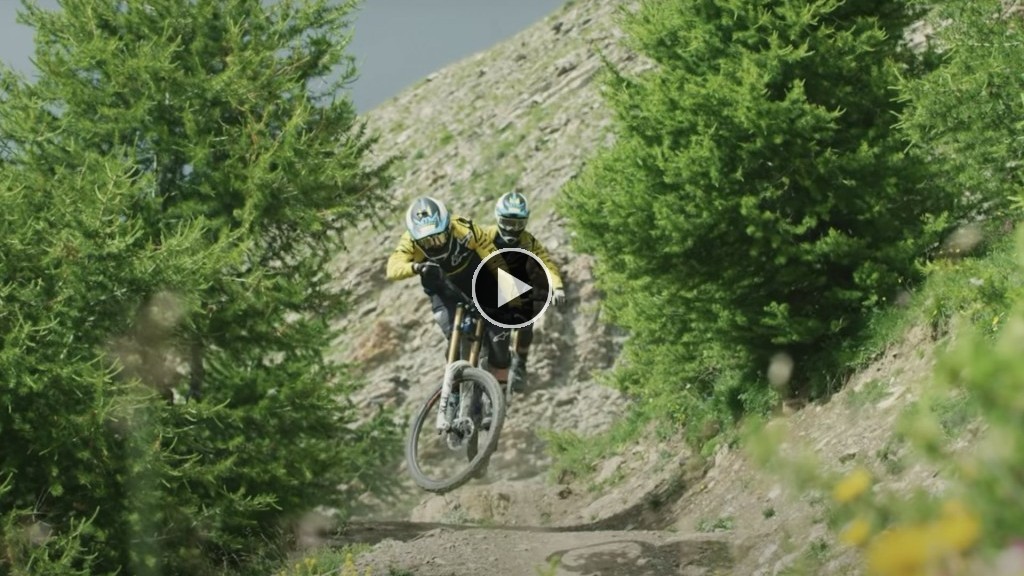 Wyn Masters, Martin Maes and Ethan Craik do it up in Les Orres | IMB ...