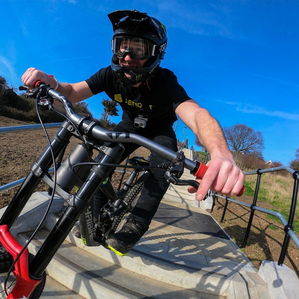 Muc-Off Signs Sam Pilgrim | IMB | Free Mountain Bike Magazine Online