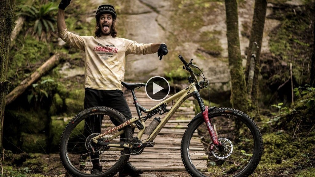 Yoann Barelli Rides The Meta AM 29 in Squamish | IMB | Free Mountain ...