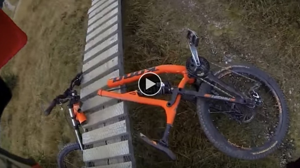 #WipeoutWednesdays: MTB Fail Compilation 2018 – Broken Bike Edit #2 ...