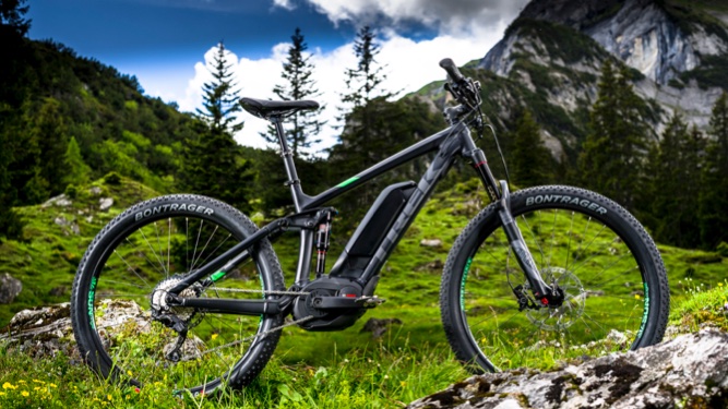 New Trek Powerfly | IMB | Free Mountain Bike Magazine Online