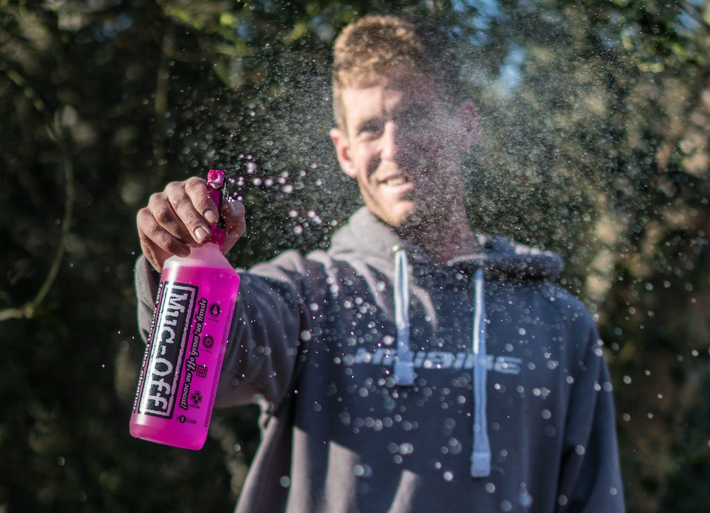 Muc-Off Signs Sam Pilgrim | IMB | Free Mountain Bike Magazine Online