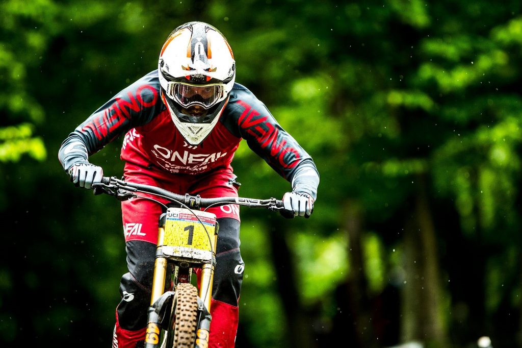 Greg Minnaar To Tour UK with “Size Matters” Stage Talk | IMB | Free ...