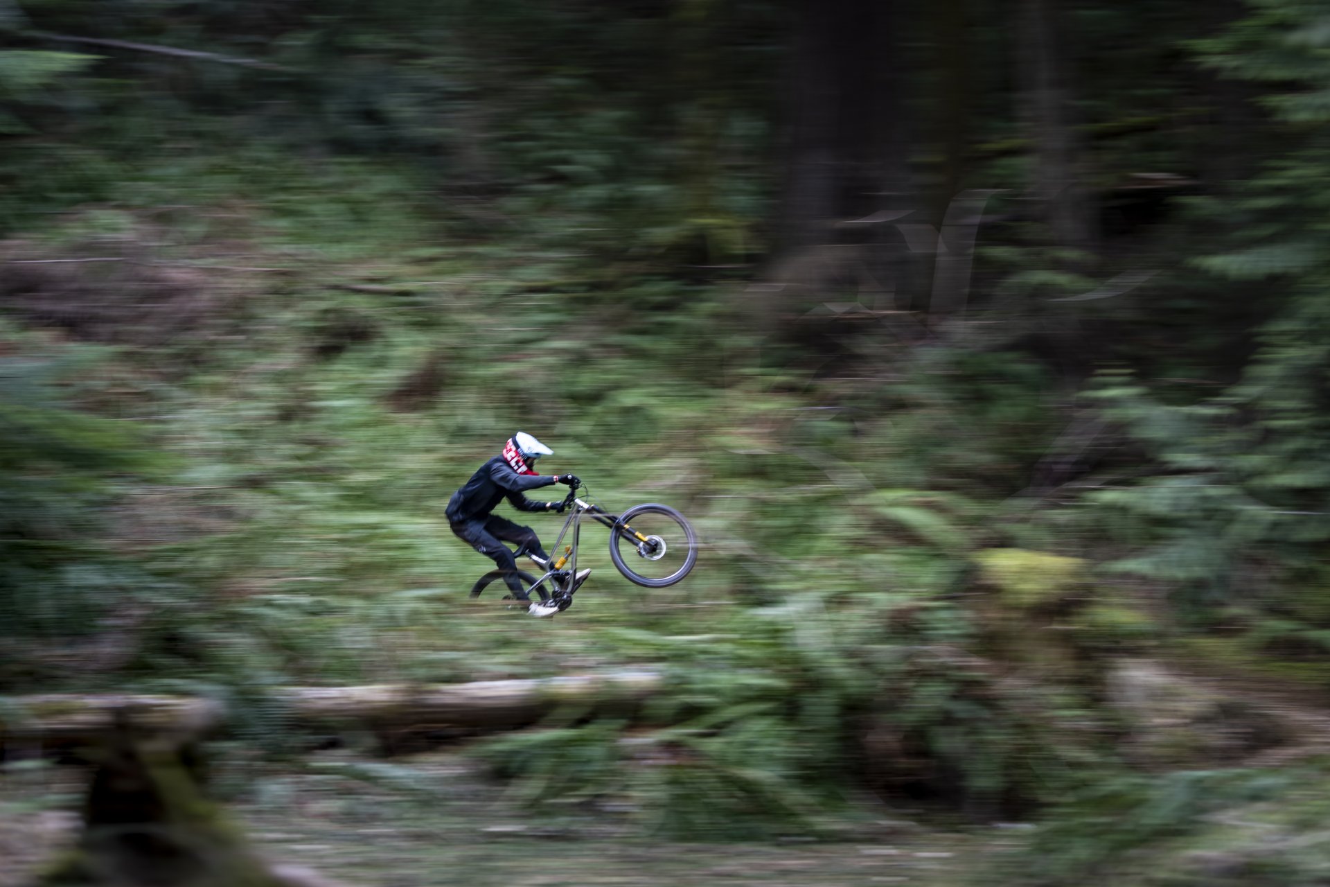 News: Brett Rheender Signs for Commencal | IMB | Free Mountain Bike ...